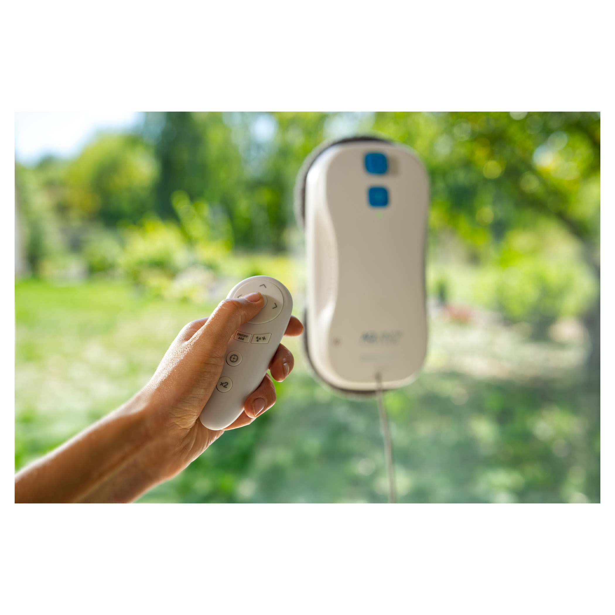 Robotic Window Cleaner | SRW 6010WH | Sencor.com